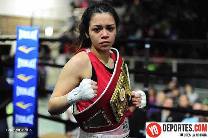 Jessenia Murillo rechaza un cinto "gratis" y gana otro a puños en ...