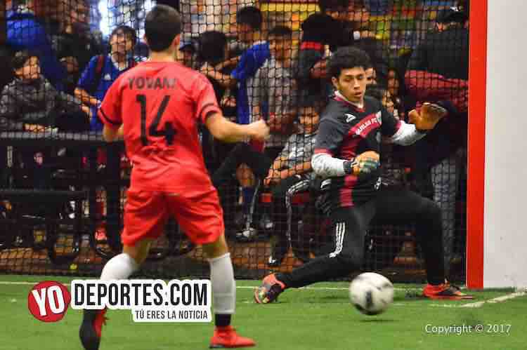 Se dieron con todo TMT y Young FC en Mundi Soccer League
